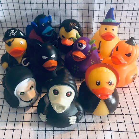 Toys | Horror Rubber Ducks Lot Of 1 Halloween Jeep Duckies Spooky ...